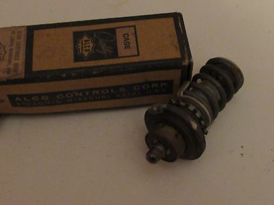 ALCO CONTROLS XC709-B4B XC709 B4B XC709B4B CAGE VALVE ASSEMBLY NEW | eBay