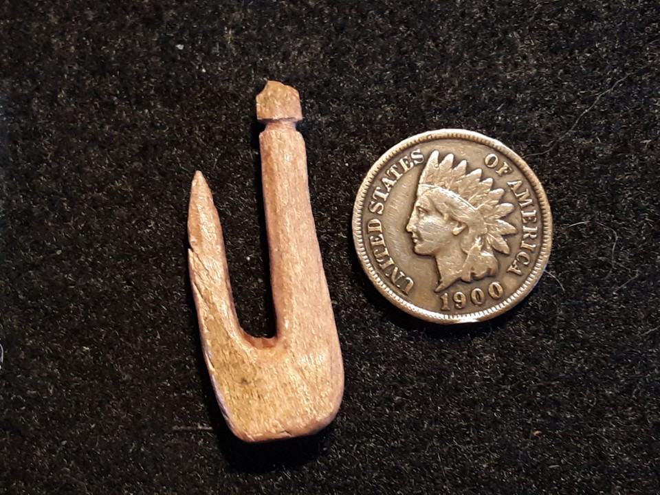 NATIVE AMERICAN CARVED FISH HOOK, CARVED FISHING HOOK, PE-0126*09052 | eBay