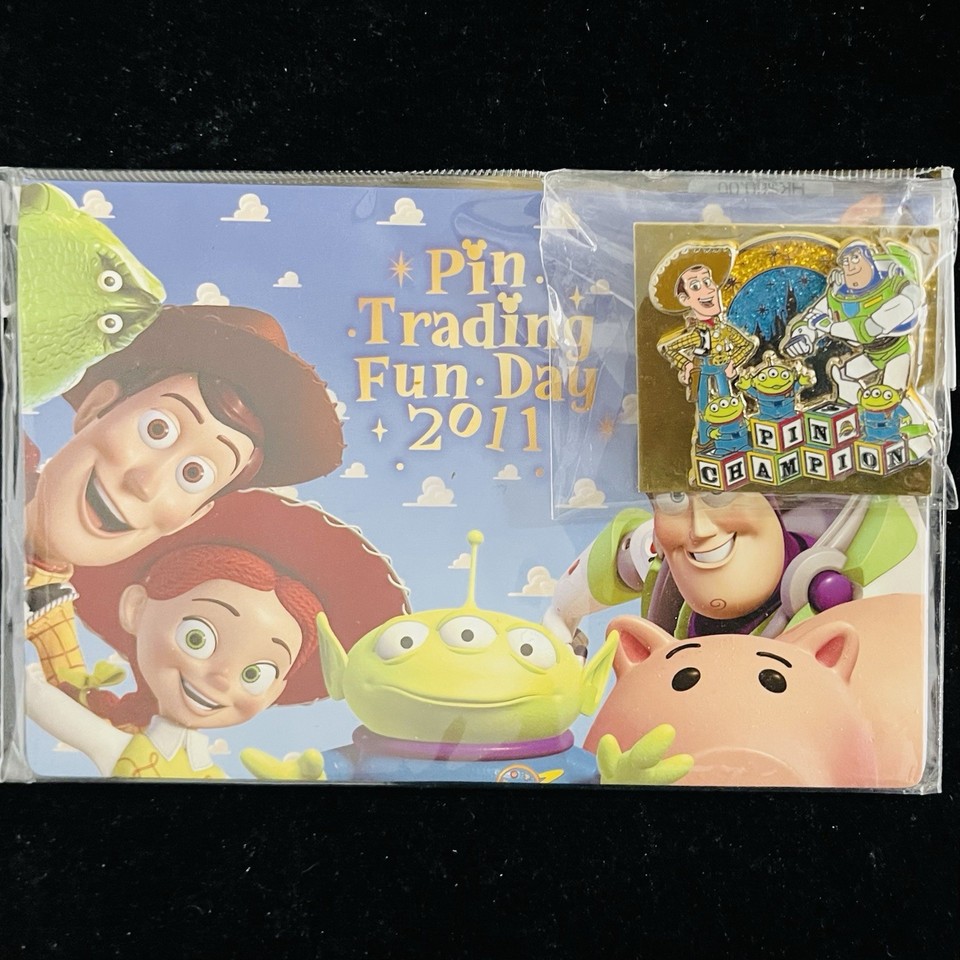 LE HKDL Woody Buzz Lightyear Alien Pin Champion Toy Story Disney Fun ...