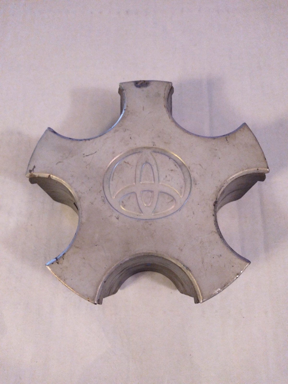 2002-2006 TOYOTA TUNDRA CENTER CAP 42603-AF020 | eBay