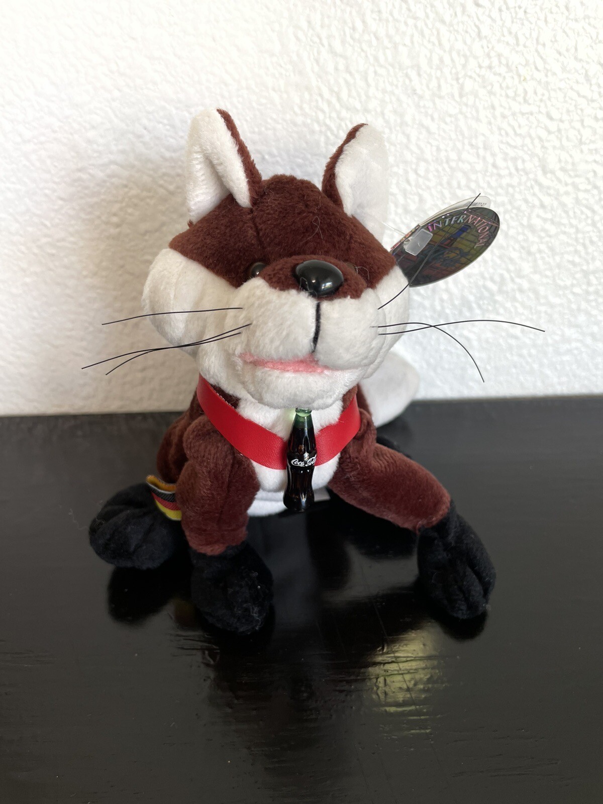 Coca-Cola 1998 brown Fannie the Fox Germany flag international series ...