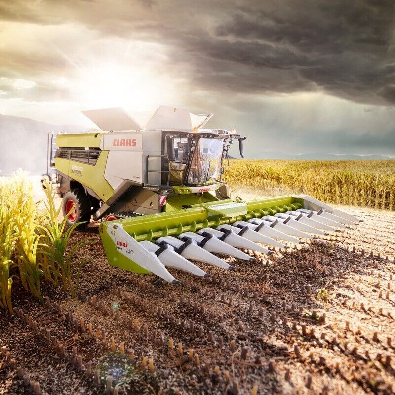 CLAAS LEXION 8900 TT 1:32 Scale Combine with CORIO 1275 C CONSPEED Corn ...