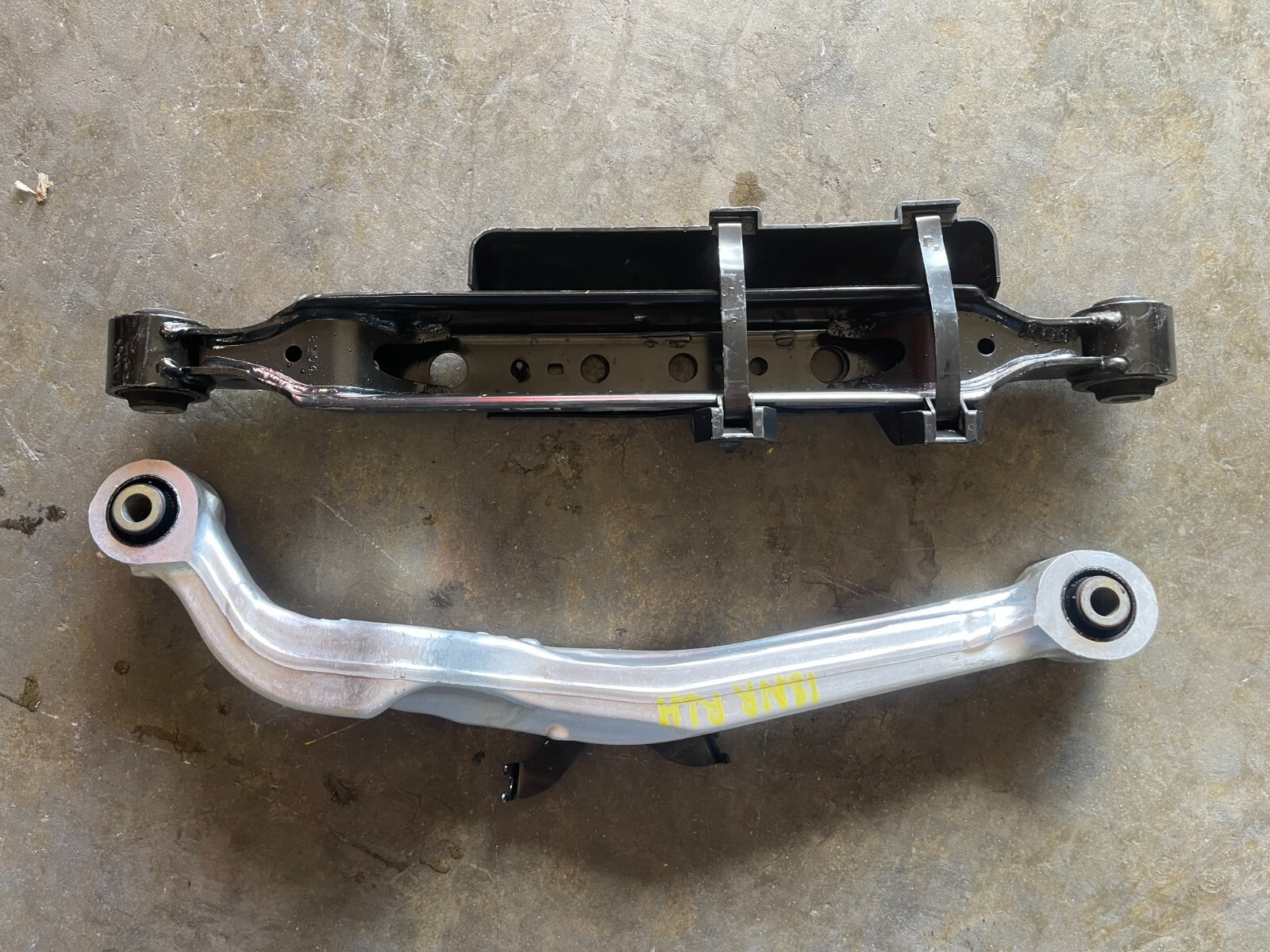 14-19 Nissan Rogue T32 FWD REAR LEFT CONTROL ARM UPPER LOWER PAIR OEM ...