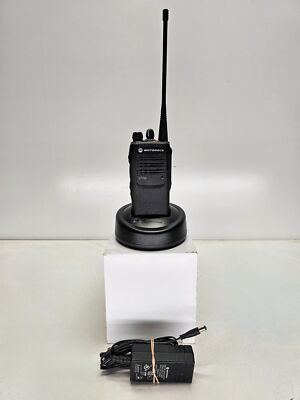 Motorola HT750 UHF 403-470 MHz 4 channel 4 Watt (Complete Kit) | eBay