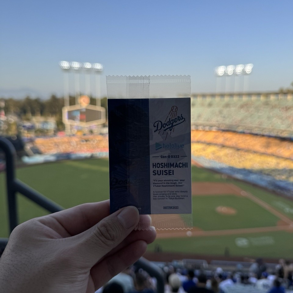 LA Dodgers Hololive Promotional Baseball Cards Suisei Pekora Gura ...
