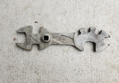 Oxy Acetylene Welding - Tank Wrench