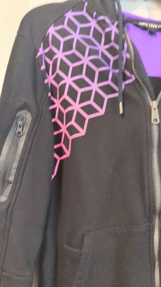 Linus Tech Tips LTT Shortcircuit Geometric Unisex Hoodie | eBay