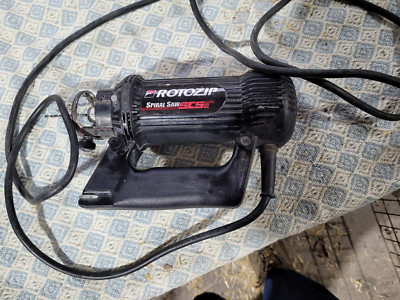 RotoZip Heavy Duty Spiral Saw SCS01 serial number 5372 drywall ...