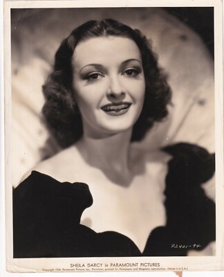 SHEYLA DARCY STUNNING PORTRAIT BARE SHOULDER 1938 STYLISH POSE ORIG ...