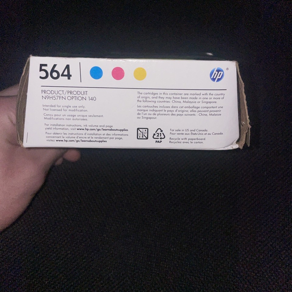 HP 564 Color Standard Ink Cartridge: Cyan, Magenta, Yellow Jaune ...