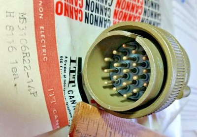 Connectors - Amphenol 10 Pin