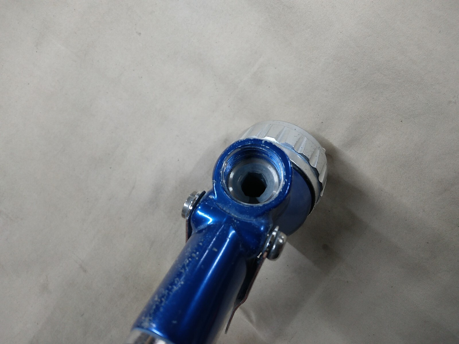 DeVILBISS 905044 PROLITE GRAVITY FEED SPRAY PAINT GUN Free Shipping! | eBay