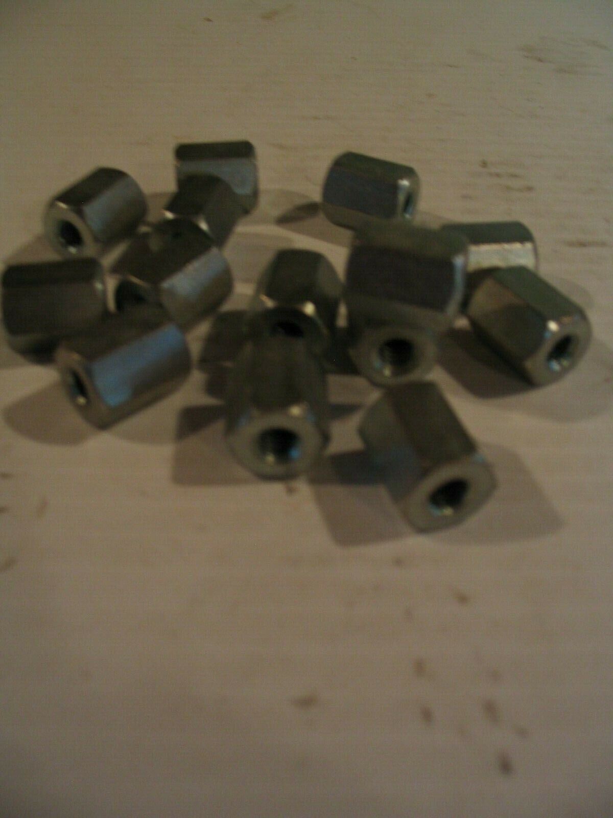 5 pcs. 1/4"-20 X 5/8 Length Female / Female Steel Standoff Threaded rod ...