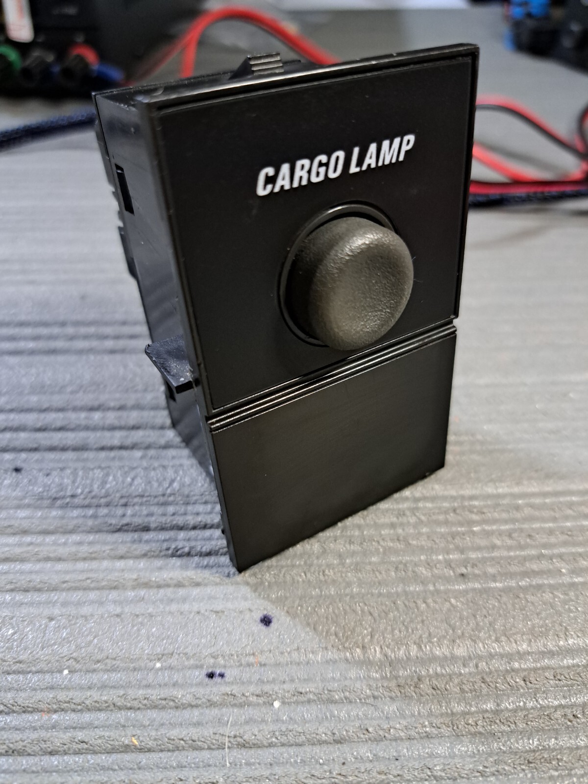 1999-2002 Silverado Sierra OEM Cargo Lamp Switch (Blue Led / New ...