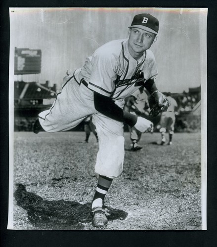 Bucky Walters 1950 Press Photo activated to pitch for the Boston Braves ...