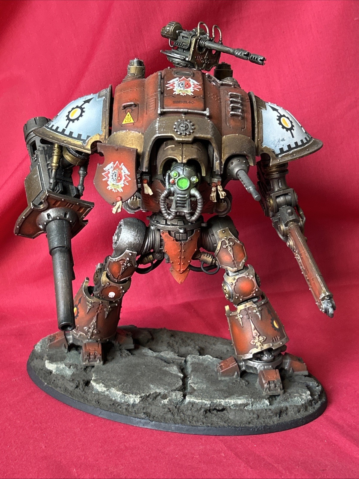 Imperial Knight Paladin Forgeworld Head Very Well Painted Warhammer 40k ...