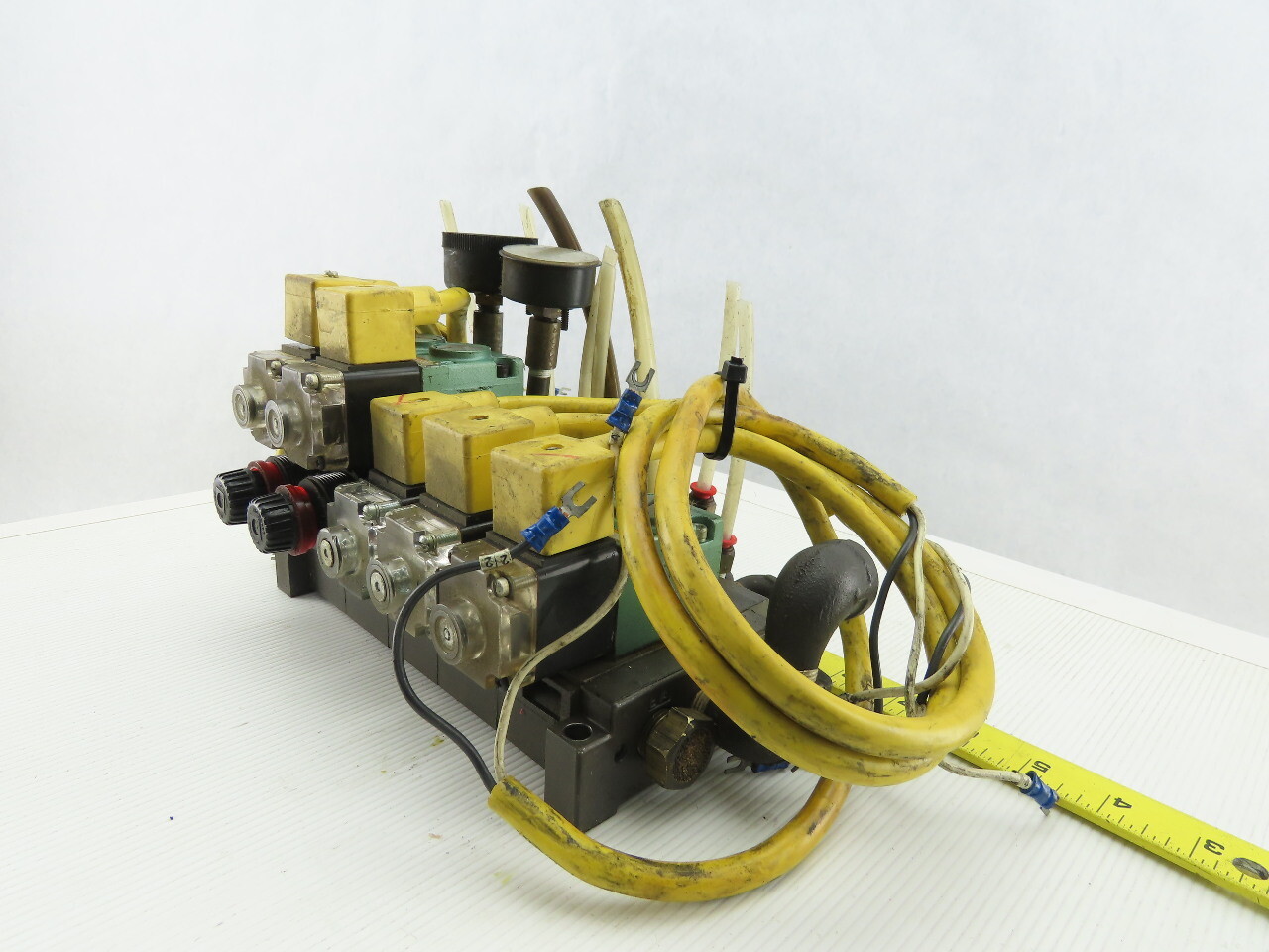 Numatics 11SAD411C 5 Section Pneumatic Valve Bank Regulator Manifold ...