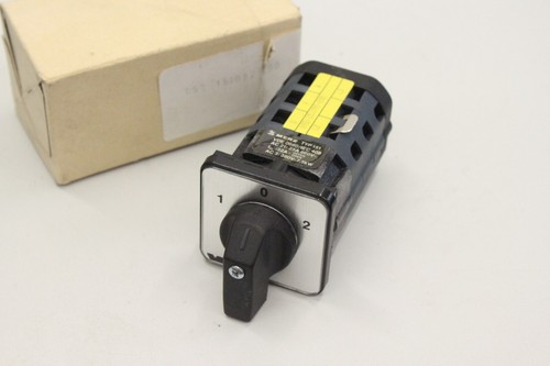 VYNCKIER Merz 151 1-0-2 Nockenschalter Drehschalter 092/151092200 OVP ...