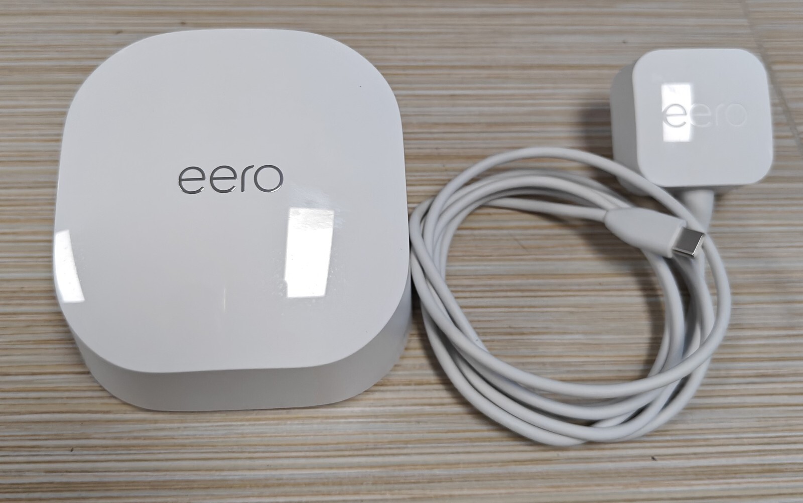 eero 6 2 Port 900 Mbps AX1800 Router - Model N010001 | eBay