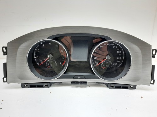 VW GOLF VII LHD Speedometer 5G1920752 1.4 Petrol 81kw 2014 11384464 ...