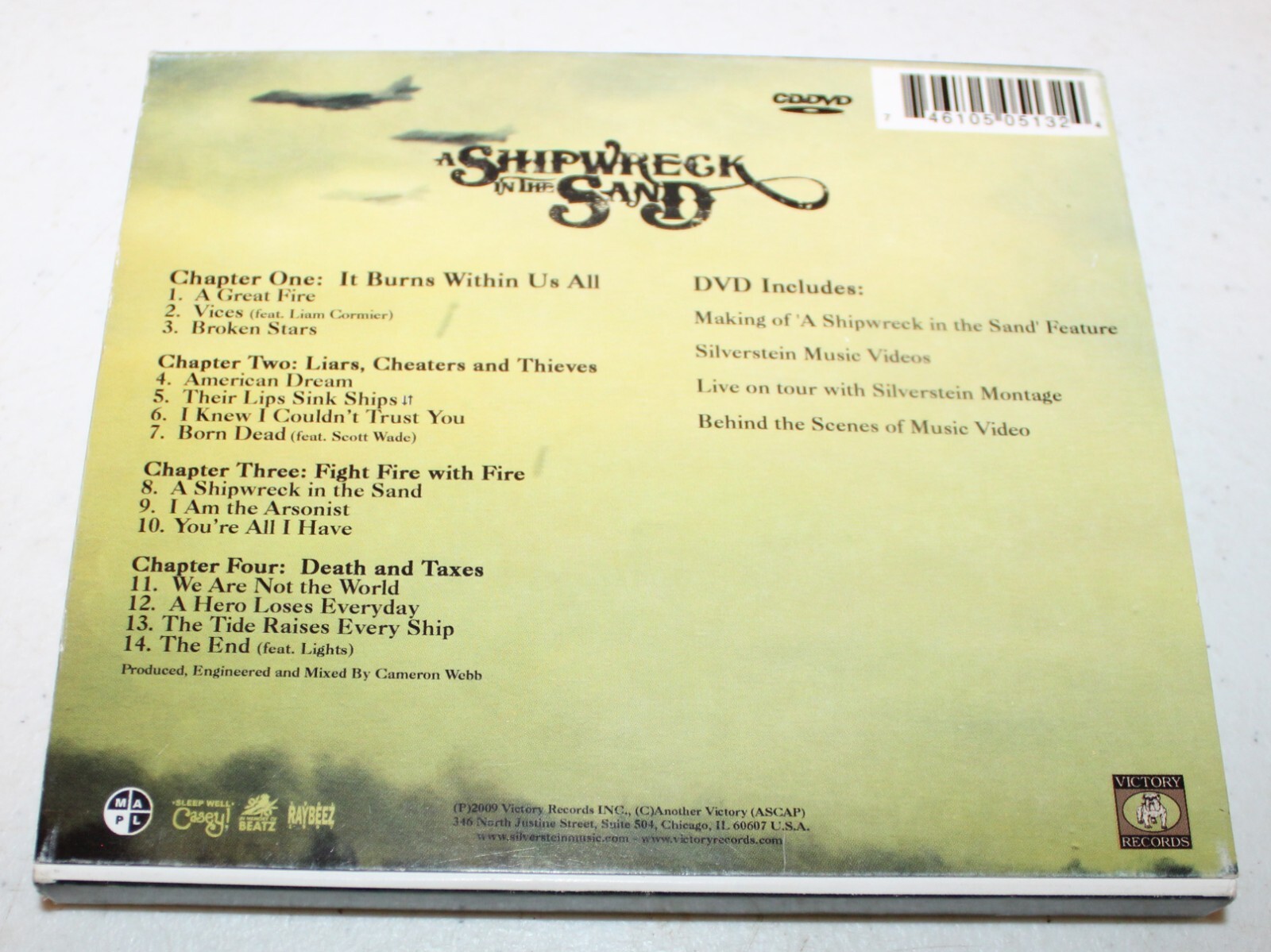 Shipwreck In The Sand [Deluxe Edition] [Bonus DVD] by Silverstein (CD ...