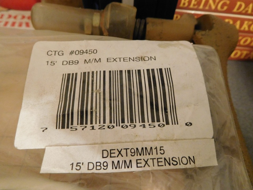 CTG/Cables to Go 09450 DB9 M/M Extension Cables, WHITE (pair 15 Feet ...