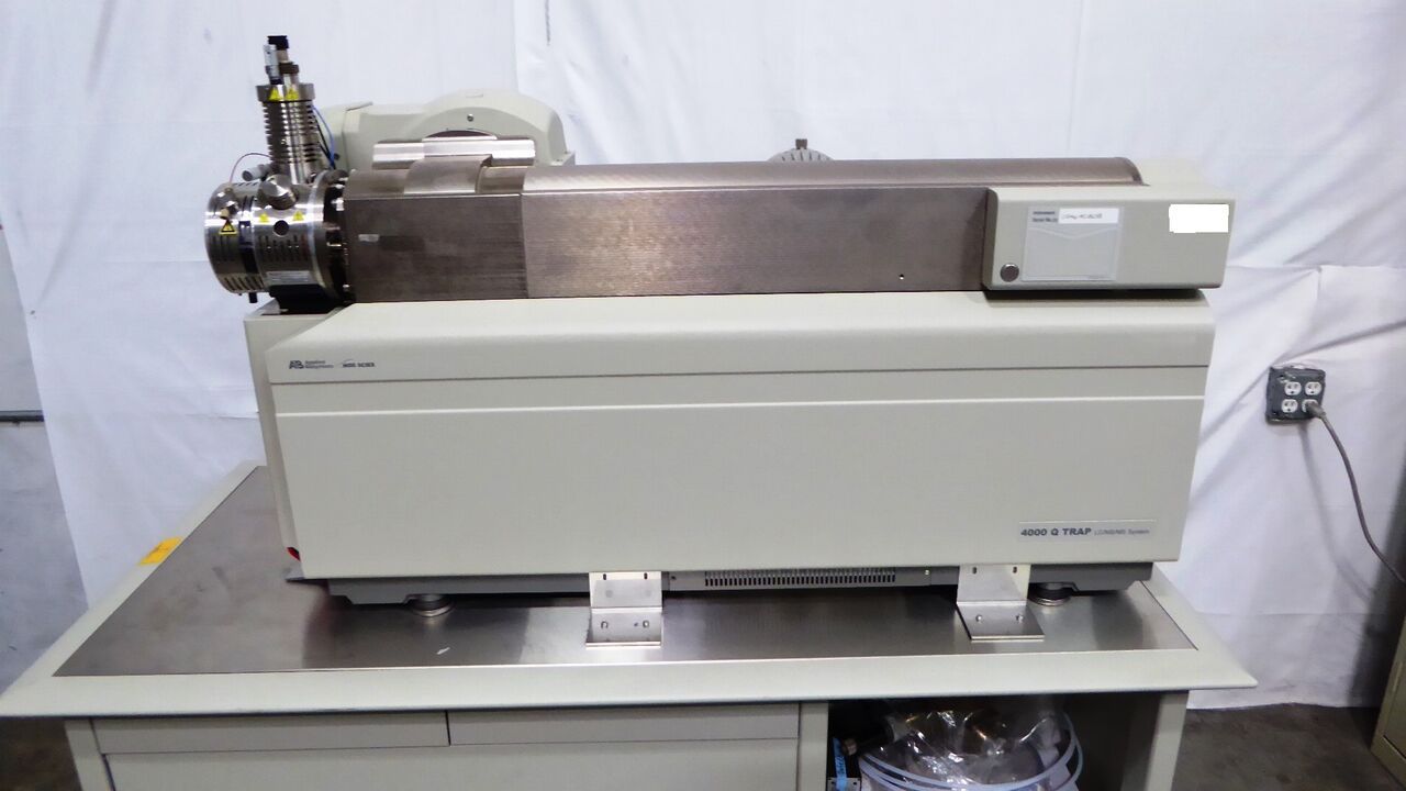 Sciex API 4000 Qtrap LC/MS/MS, With Agilent 1200 system and Nitrogen ...