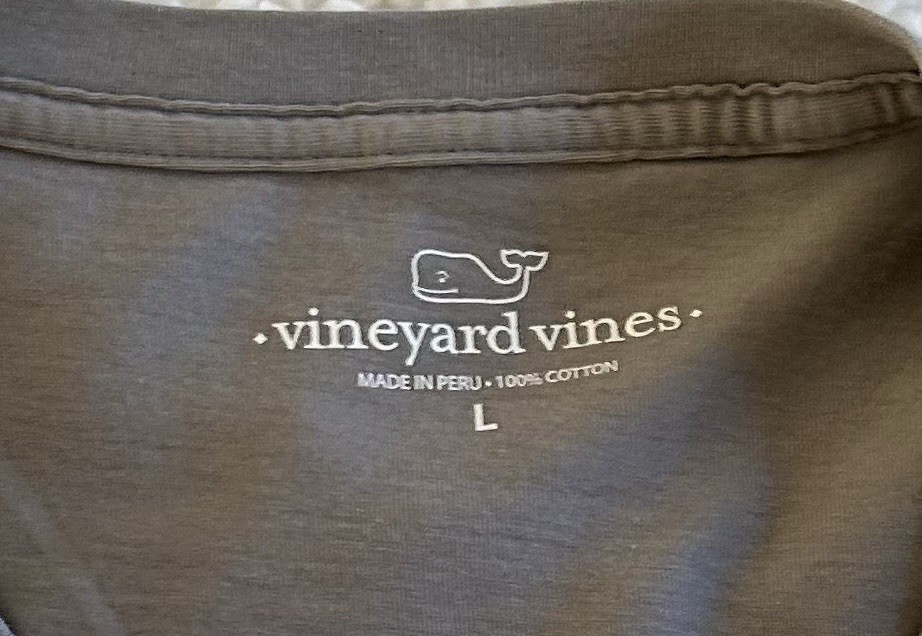 Vineyard Vines Men's Whale Graphic Long Sleeve T-Shirt Crew Neck Gray ...