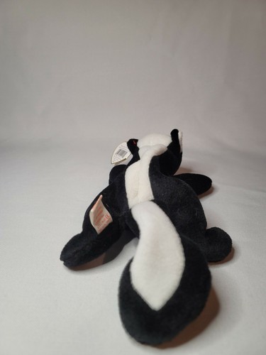Ty Beanie Babies Stinky The Skunk Plush Toy for sale online | eBay