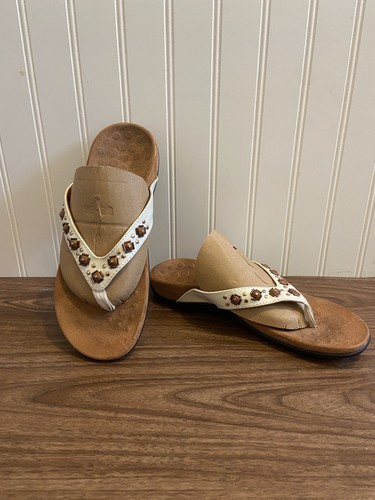 Vionic Floriana Comfort Flip Flop Sandal White Brown Beaded Orthoheel ...