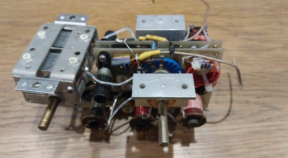 Ex-MOD RF Front End Stage w/ Tuning Capacitor, Rotary Switch & Coils 20 ...