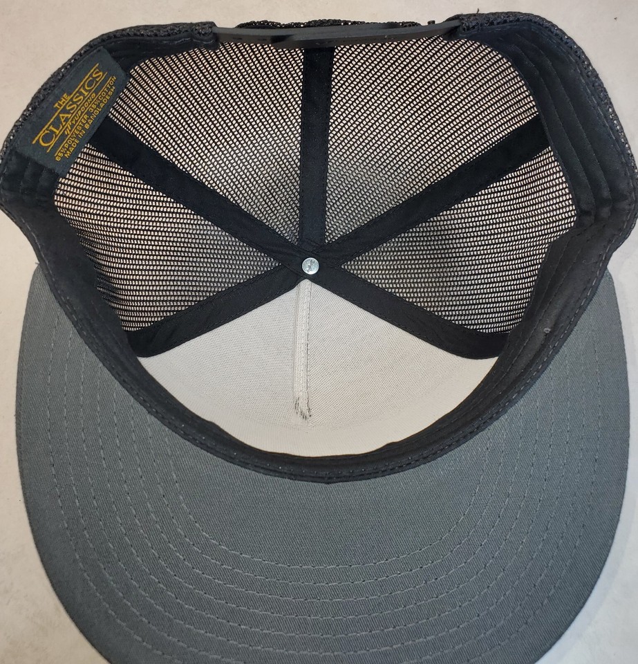 IH International Harvester Patch Yupoong Trucker Hat/YP Classic 6006 ...