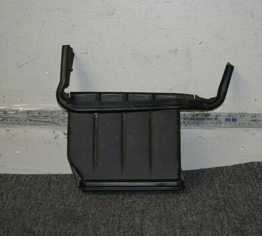 2019-2020 PORSCHE RIGHT SIDE AIR GUIDE (9Y0-129-510-C) | eBay