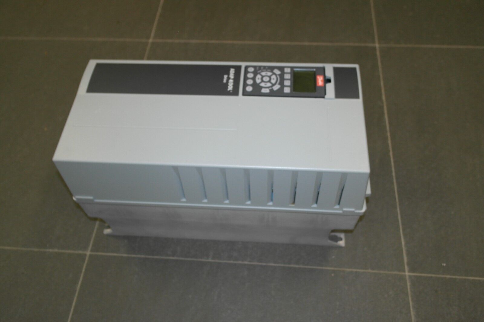 Frequenzumrichter Danfoss akd102 Frequency Converter Drive 11kW 15HP ...