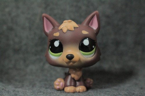 Authentic Littlest Pet Shop LPS Dark Brown Yellow German Shepherd #2137 ...