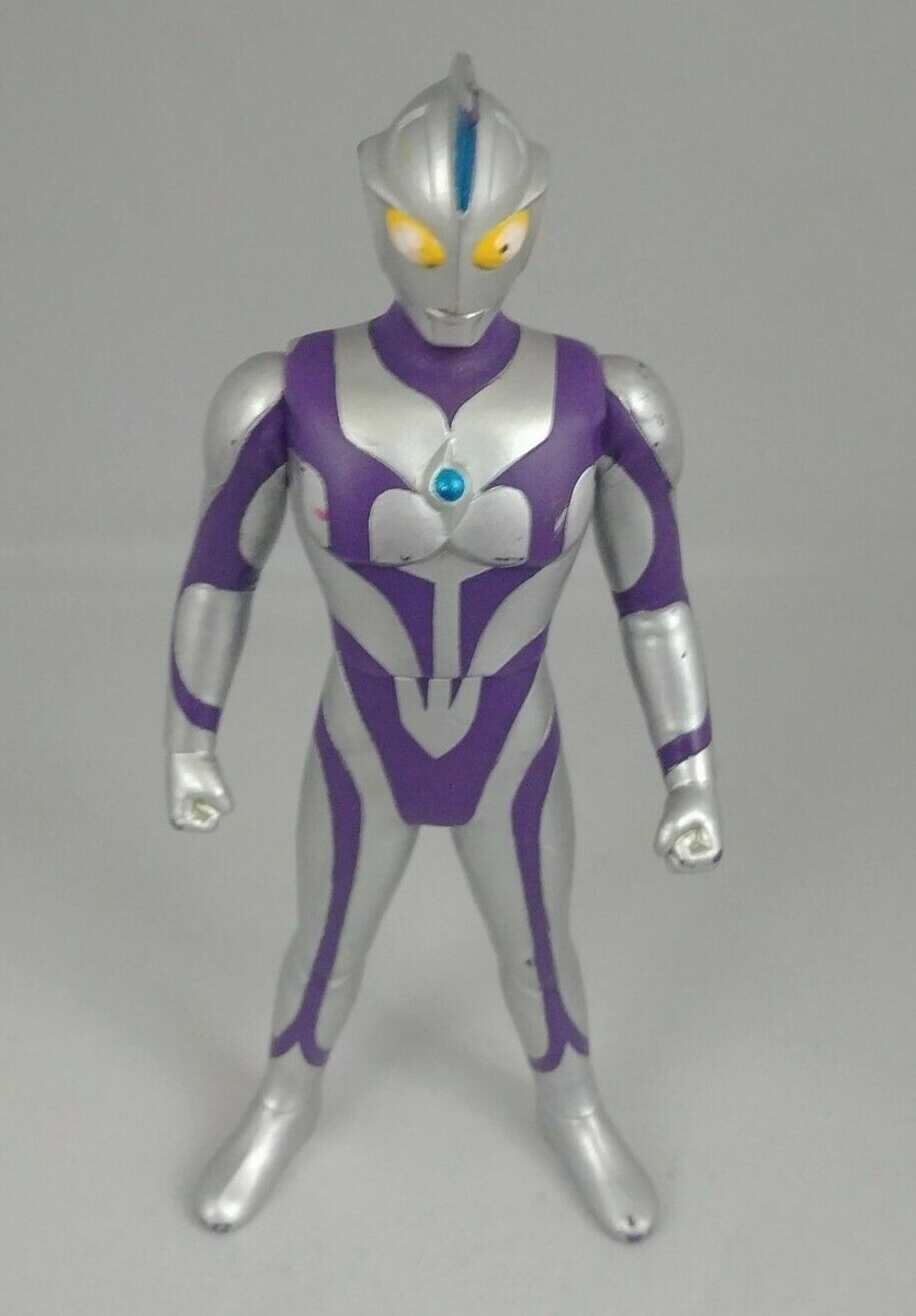 Ultraman Cosmos Space Corona Mode Jual UHS 16 Cm Ultraman Cosmos Space