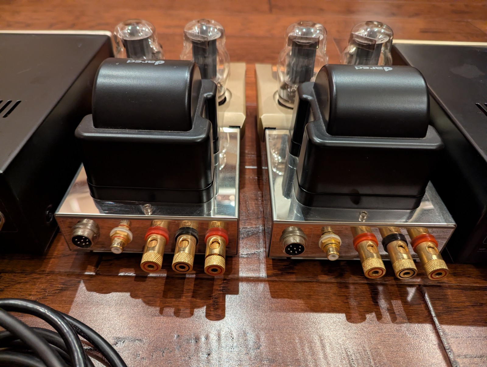 DARED VP-20 6L6 Mono Tube Amplifiers with Dual Power Supplies