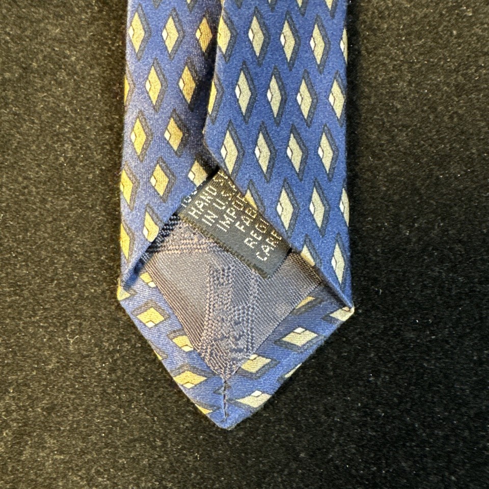 Roundtree & Yorke Blue Diamond Pattern Men's Tie 100% Silk 59L x 4 ...