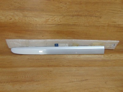 Rear Right Door Exterior Trim Strip Mercedes W211 - A2116901262 Color ...