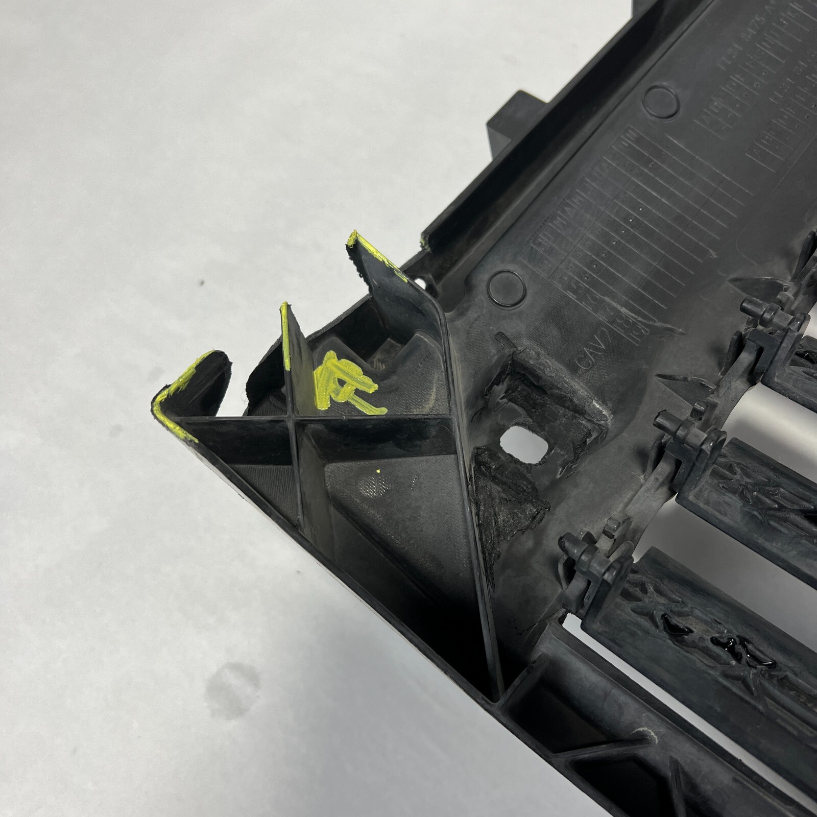 OEM 2015 2016 2017 Ford F-150 Upper Radiator Grille Air Shutter FL3Z ...