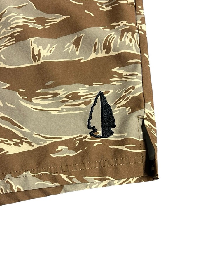 Tachuntfish THF Athletic Shorts Desert Tiger Camo Men’s Large ...