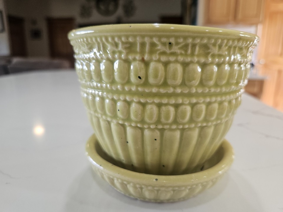 McCoy 1961 Light Green Pot and Saucer Mark #7 Pottery Planter | eBay