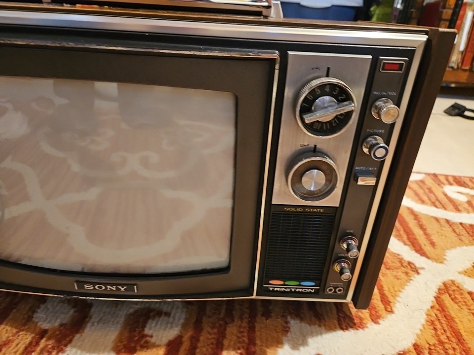 VINTAGE SONY TRINITRON COLOR TELEVISION TV KV 1212 Works Well! | eBay UK