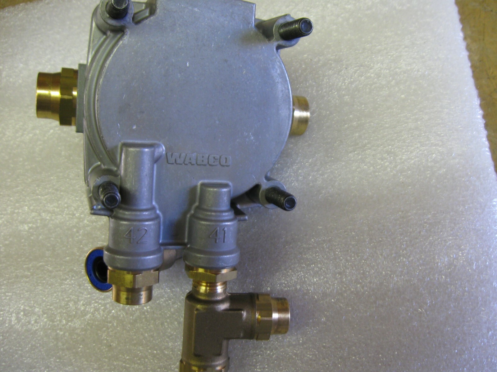 Air Pressure Relay Valve Mrap Wabco R0120196 BAE Systems NOS | eBay