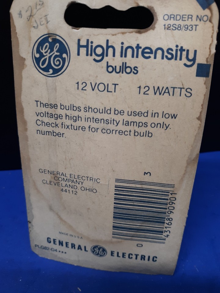 TWO pks NOS GE 12S8/93T 12W 12V PLG82-D4 ~ High Intensity Light Bulbs ...