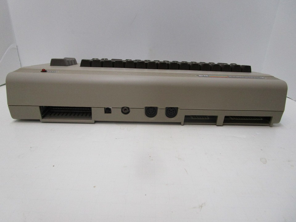 COMMODORE 64 COMPUTER 250425 HEATSINKS CERAMIC SIDKICK TESTED & WORKING ...