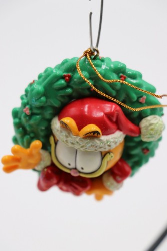 Garfield The Cat Christmas Ornament 20 Years Garfield Wreath Trim a ...