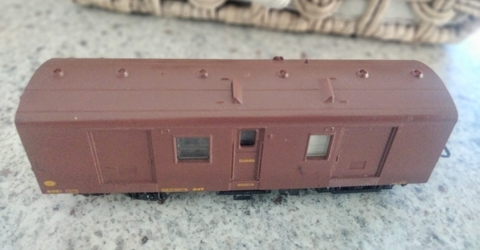 MODEL TRAINS lima VR NSWGR GUARD'S VAN HO SDS AUSTRAINS RUNNING NO 8327 ...