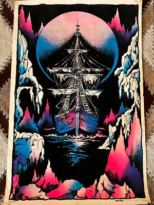 VINTAGE VELVET BLACK LIGHT POSTER ICE SHIP 1976 VELVA PRINT PP-468 AA ...