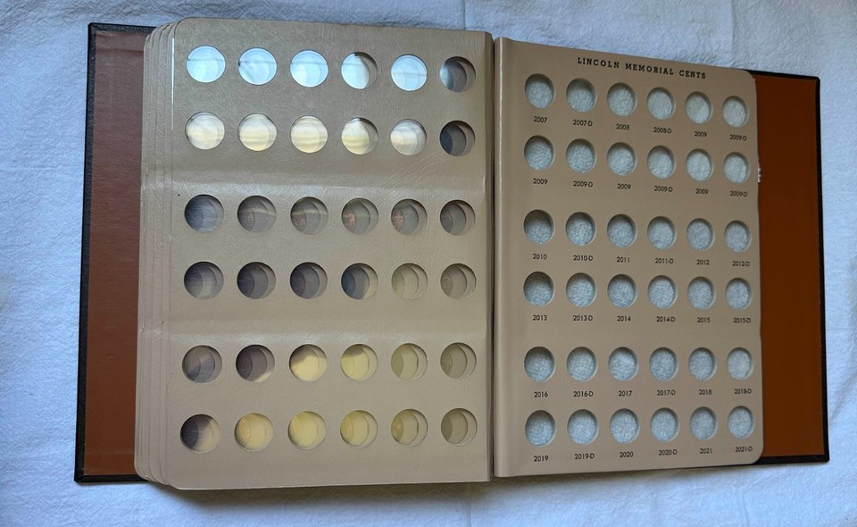 Dansco Album #7100 Lincoln Cents (Includes 81 Coins) (8 Pages) | eBay
